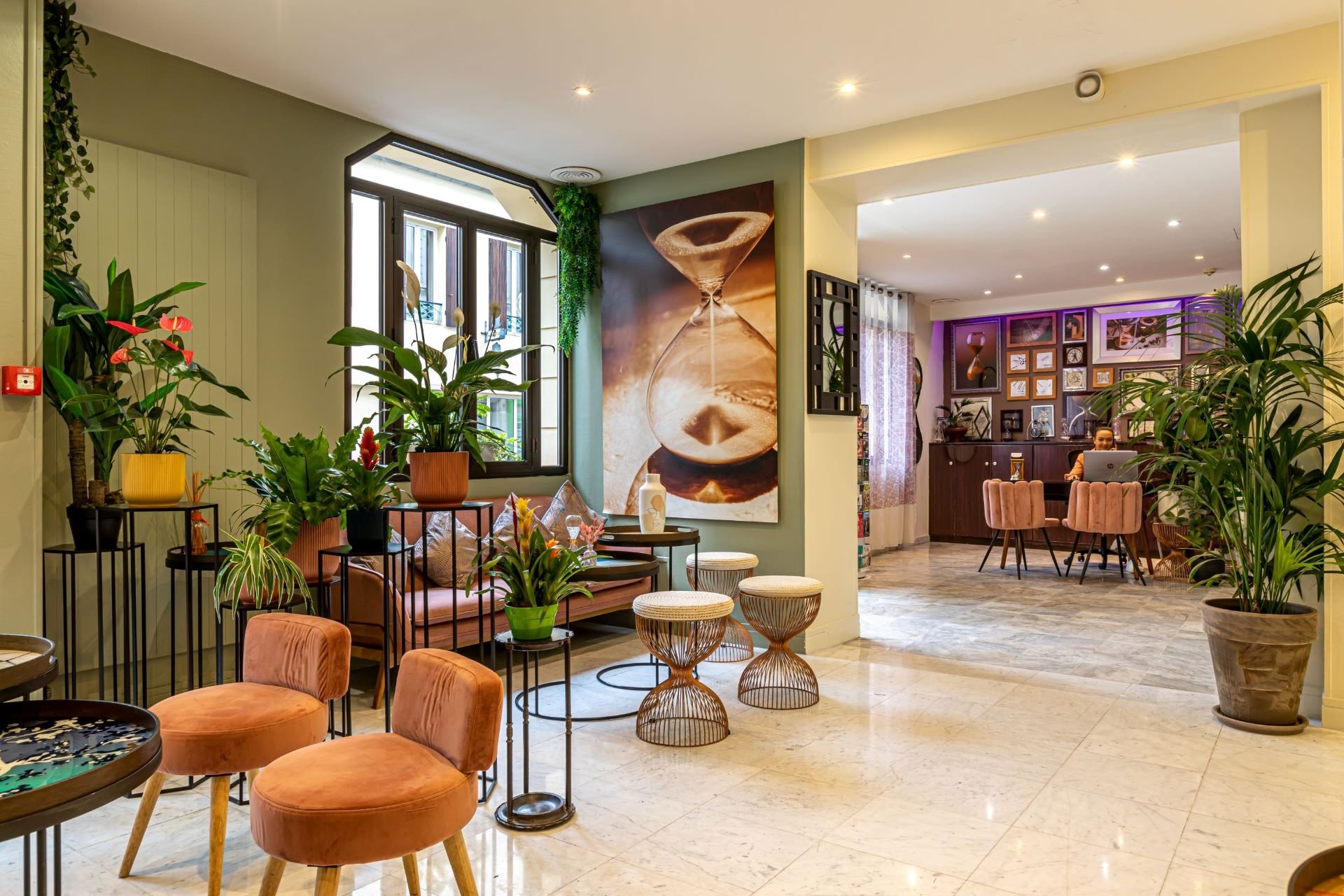 Hôtel Ariane Montparnasse by Patrick Hayat | SITE OFFICIEL | Paris 14ème